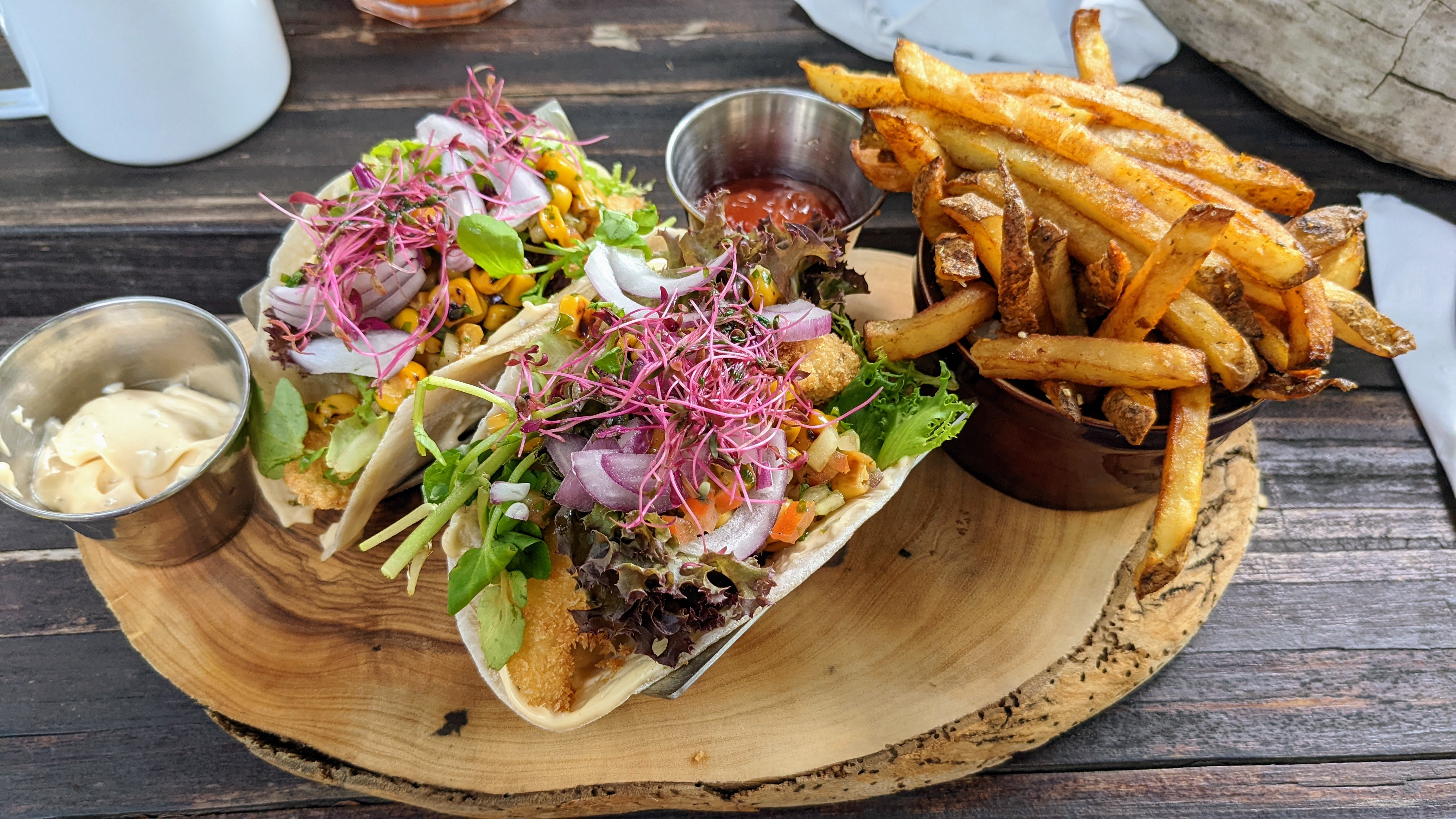 barbados-dining-dis-ole-house-fish-tacos