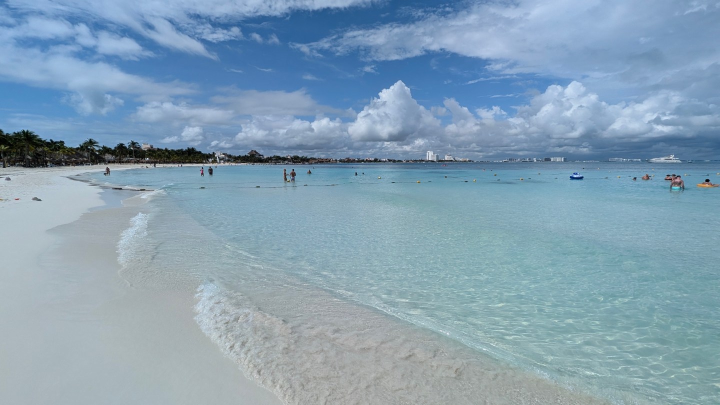 Cancun Hotel Zone and Beyond Food Guide